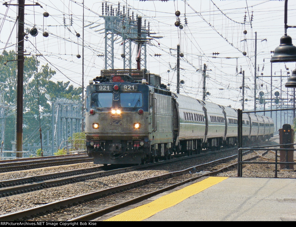 An AEM7 leads Amtrak Train 176 at 1:10 p.m.